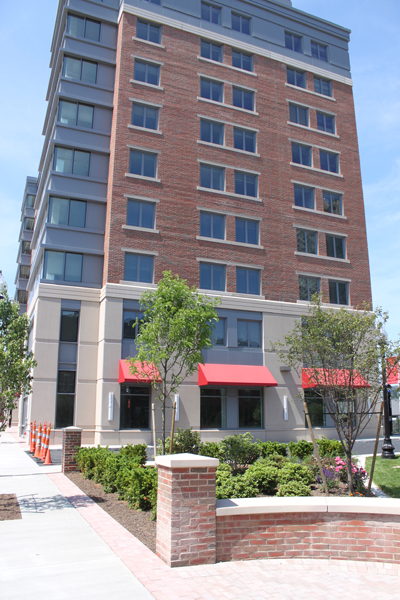 June-1-student-residence-web-vertical | Chobanian & Avedisian School of ...