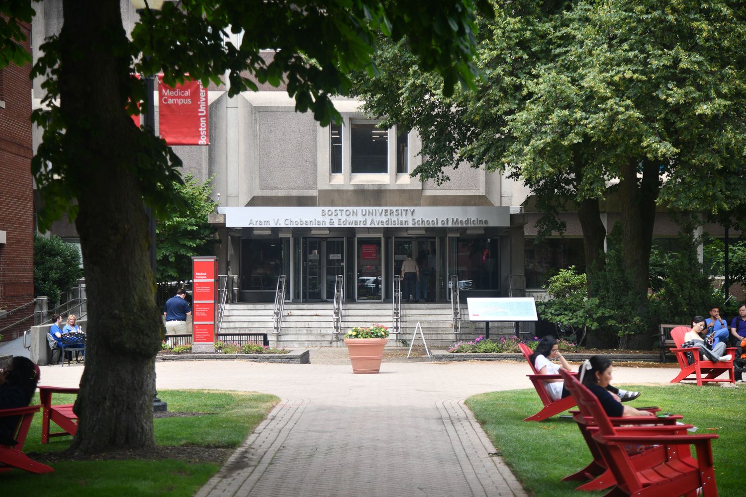 Office of the Dean | Chobanian & Avedisian School of Medicine