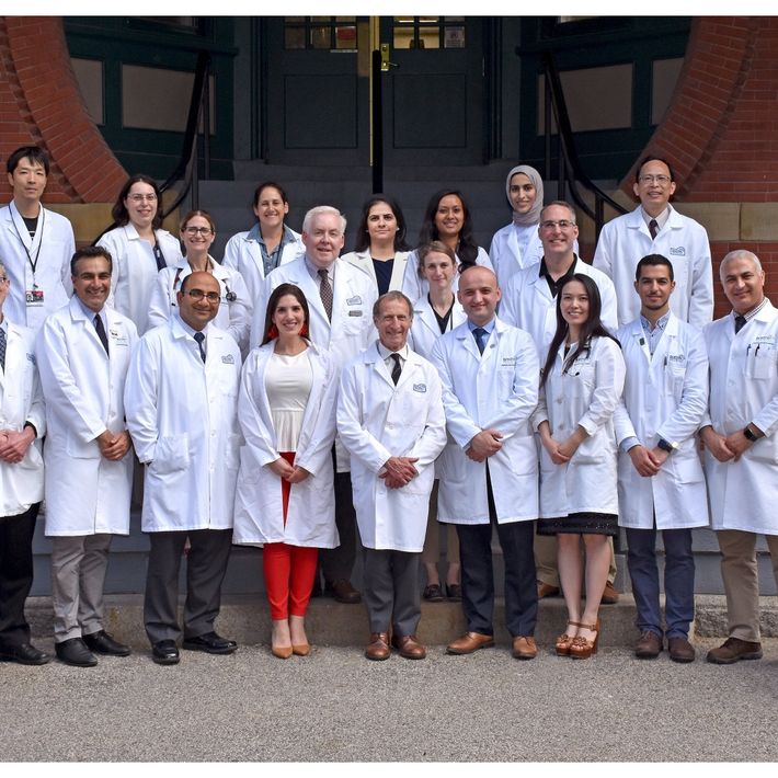 Dr. Aala Jaberi Awarded BUMG Clinical Excellence Award | Nephrology